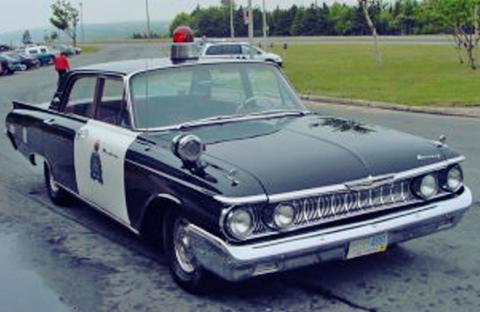 -264 RCMP Patrol Car - Ford Fairlane (1962-65) and RCMP Patrol Car ...